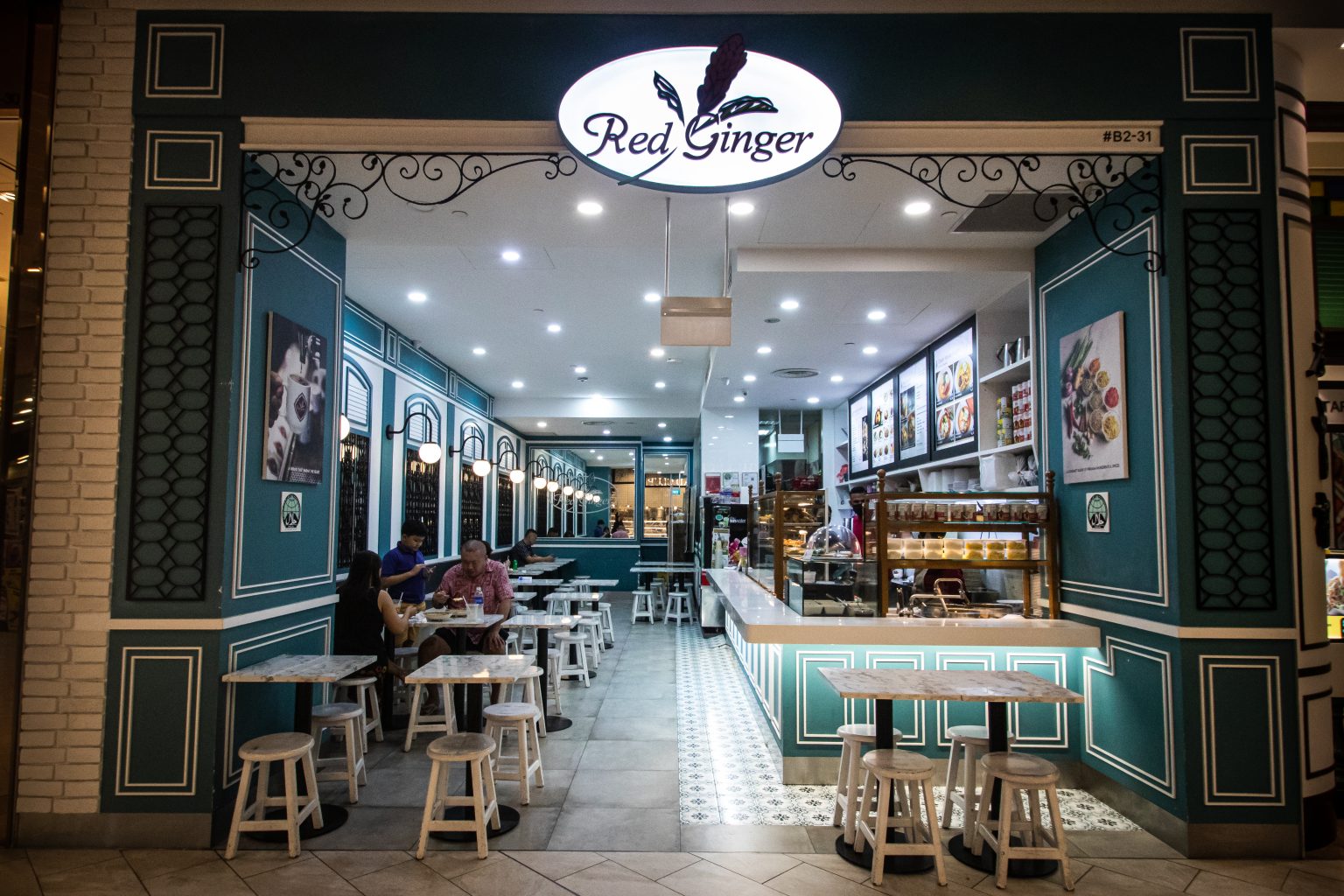 Outlets – Red Ginger