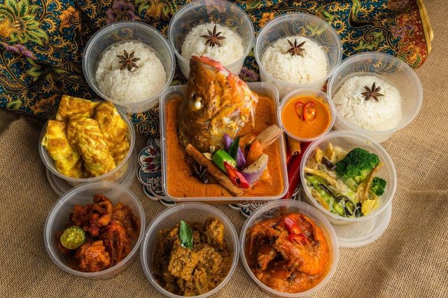 Red Ginger – Warming Hearts across Generations